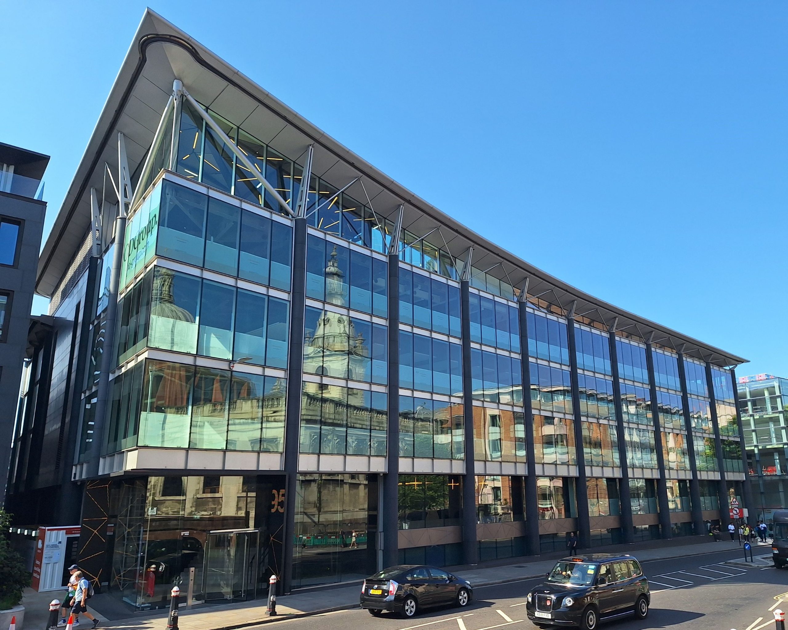 95 Queen Victoria Street - NES